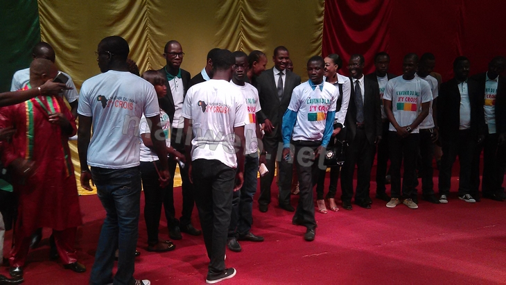 JEUNESSE : Mise au Point de '' L'avenir du Mali , j'y crois" - L ...